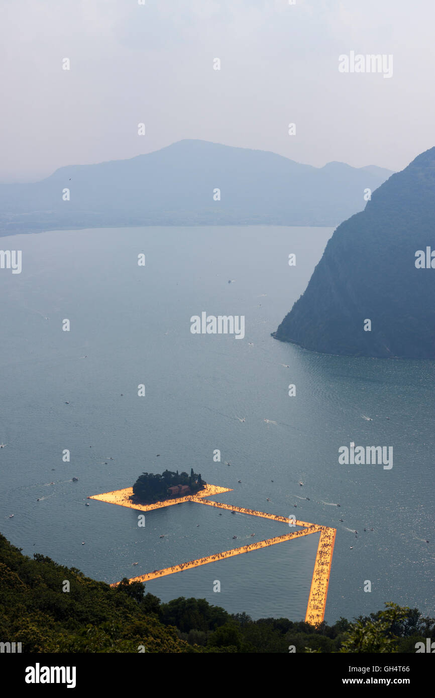 Floating installation created by Christo and Jeanne-Claude artists ...