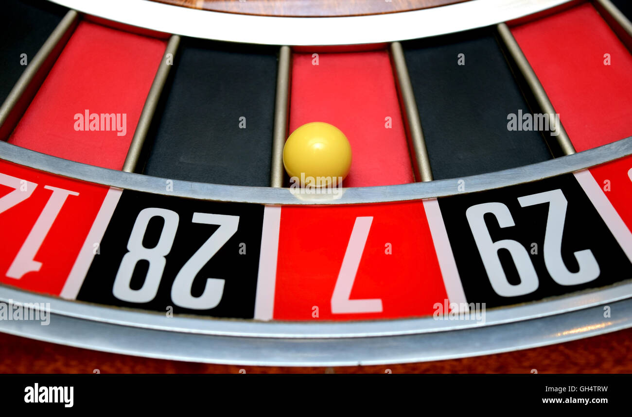 Number twenty five roulette hi-res stock photography and images - Alamy