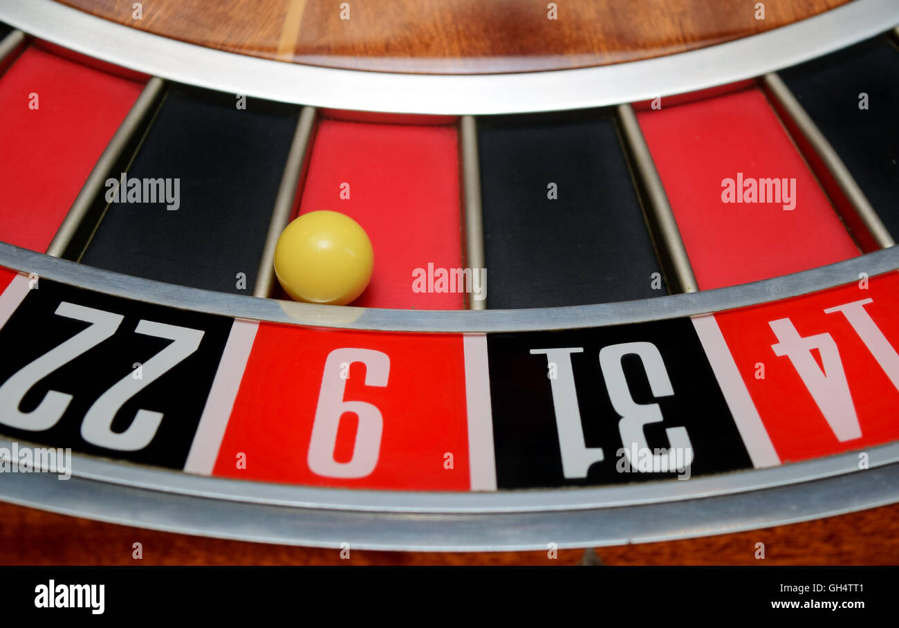 ball in winning number nine at roulette wheel Stock Photo - Alamy