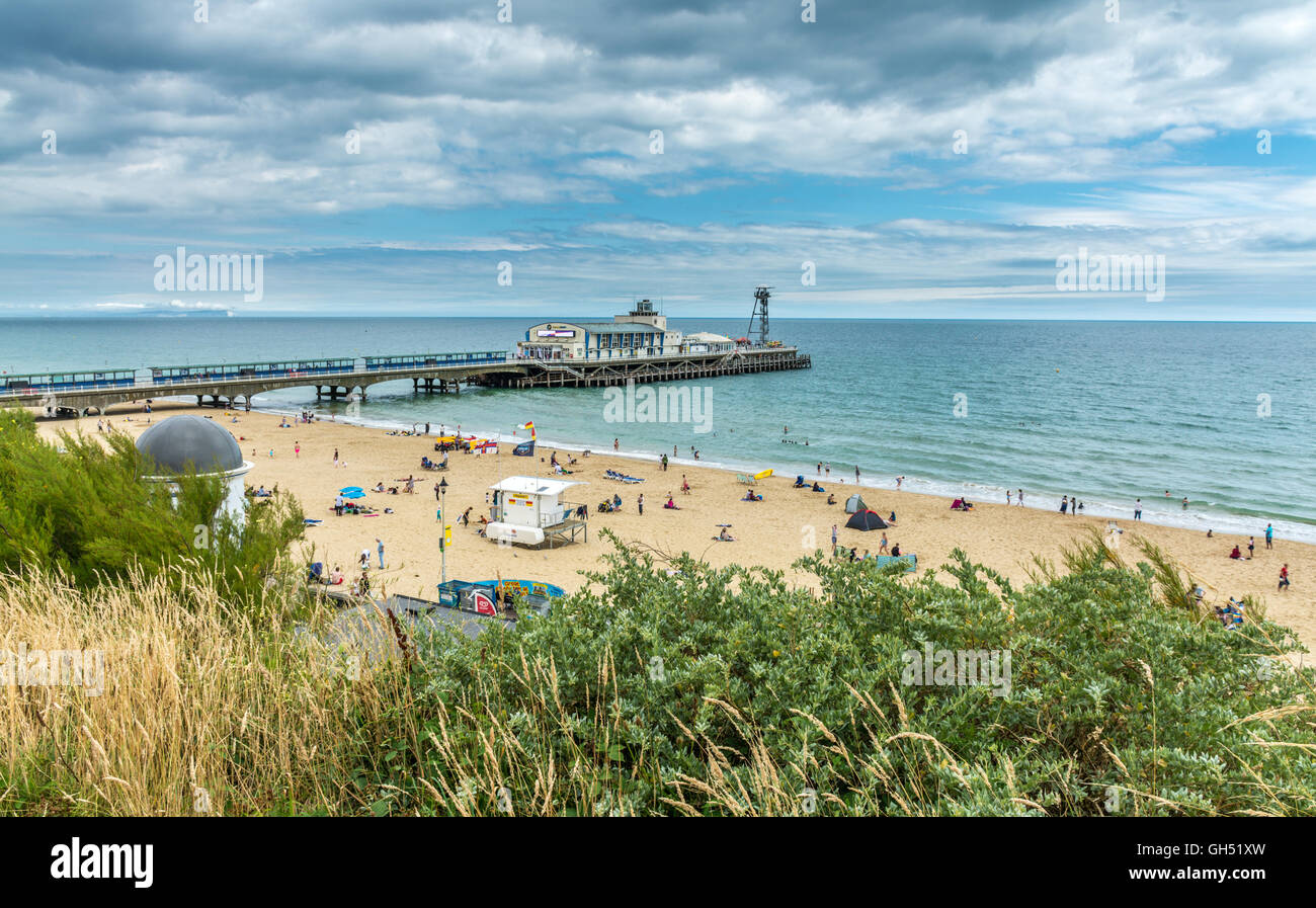 Bournemouth pier beach cliffs hi-res stock photography and images - Alamy