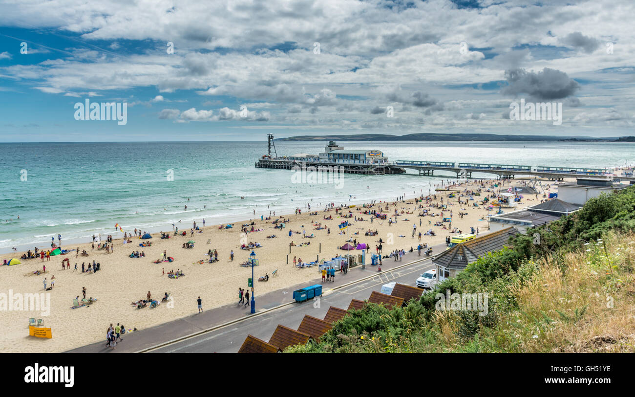 Busy beaches on a sunny day at Bournemouth Stock Photo - Alamy