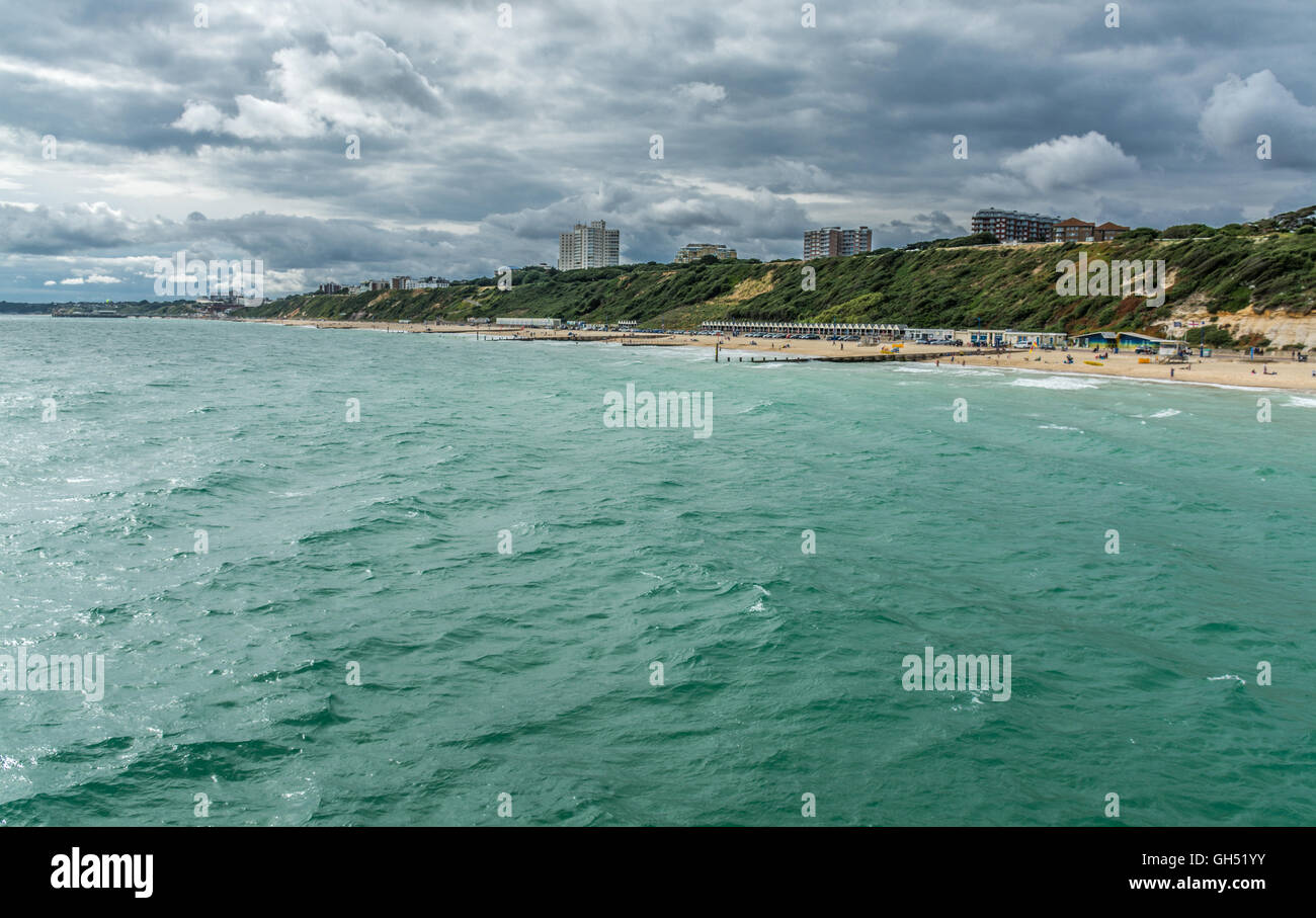 Boscombe beach and cliffs hi-res stock photography and images - Alamy