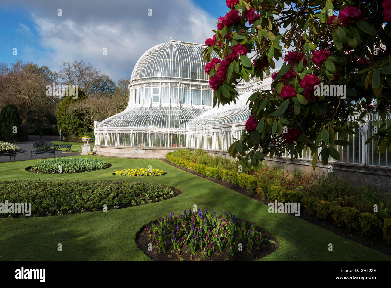 The Belfast Botanic Gardens in the Queens Quarter, Belfast Stock Photo ...