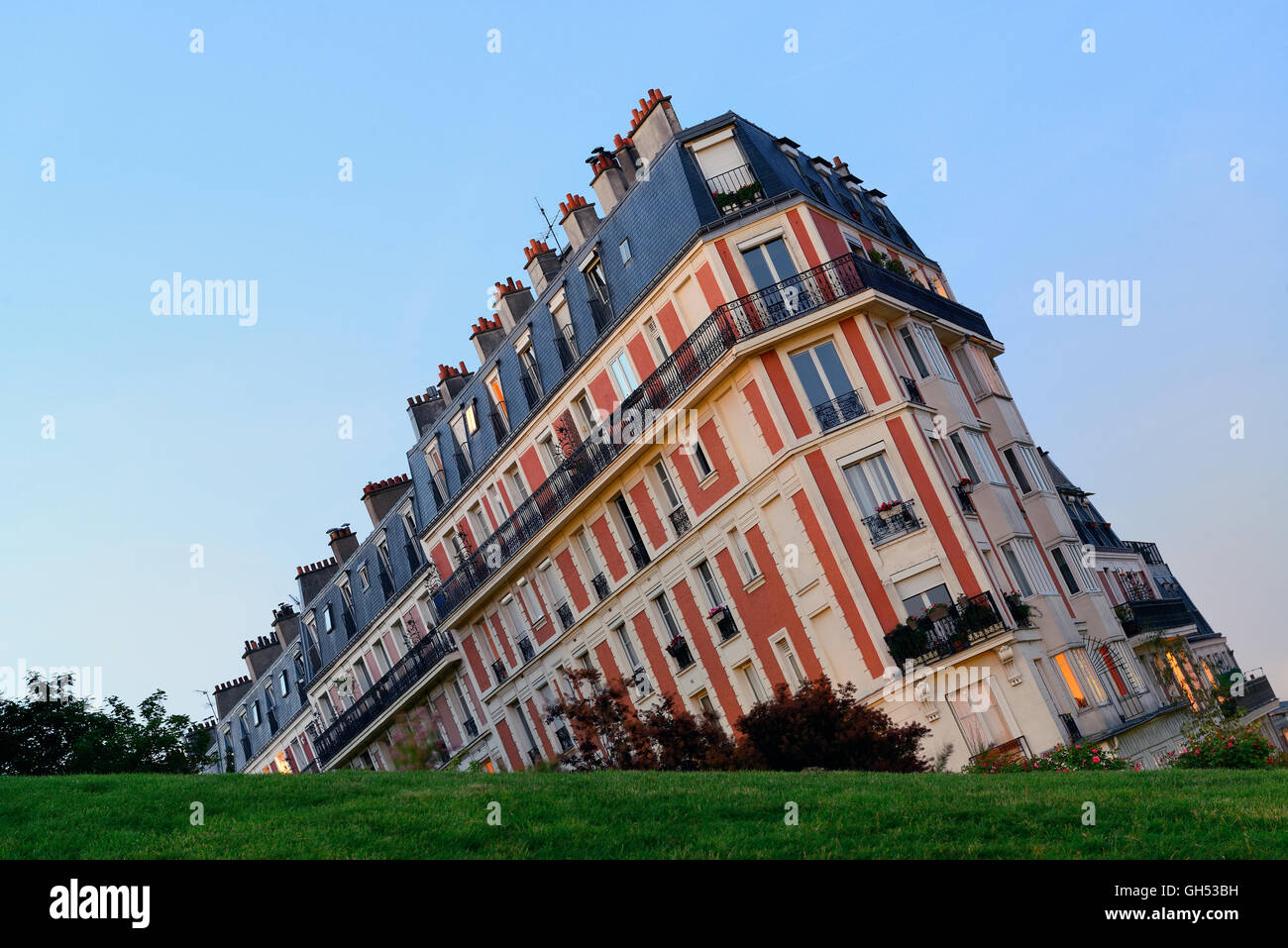 French style building behind a slope. Paris Stock Photo - Alamy