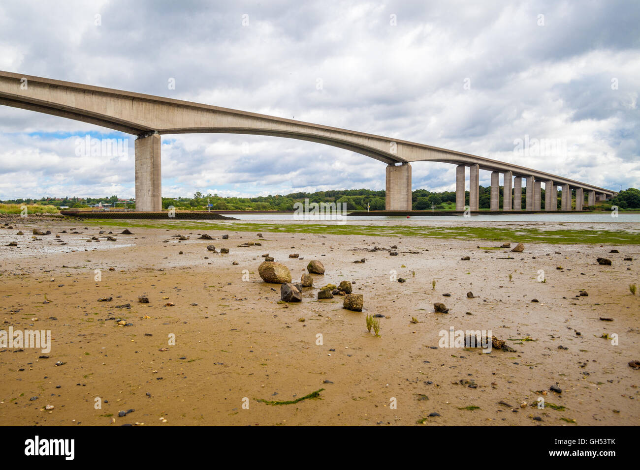 view of the orwell bridge crossing in suffolk Stock Photo - Alamy
