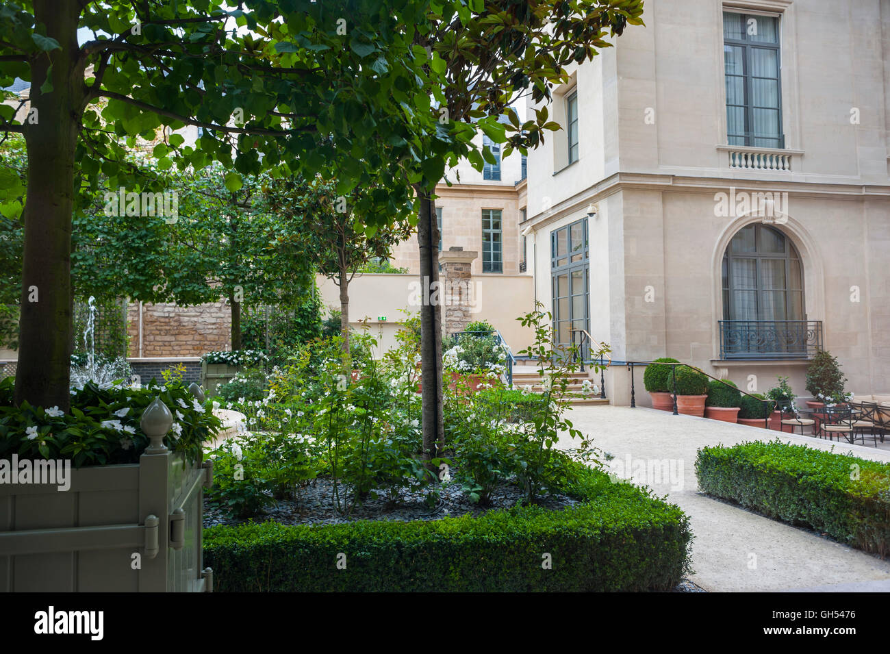 Ritz Paris High Resolution Stock Photography and Images - Alamy