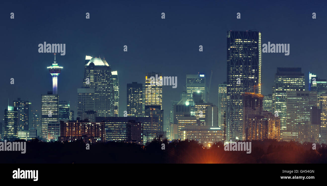 Calgary tower downtown night hi-res stock photography and images - Alamy
