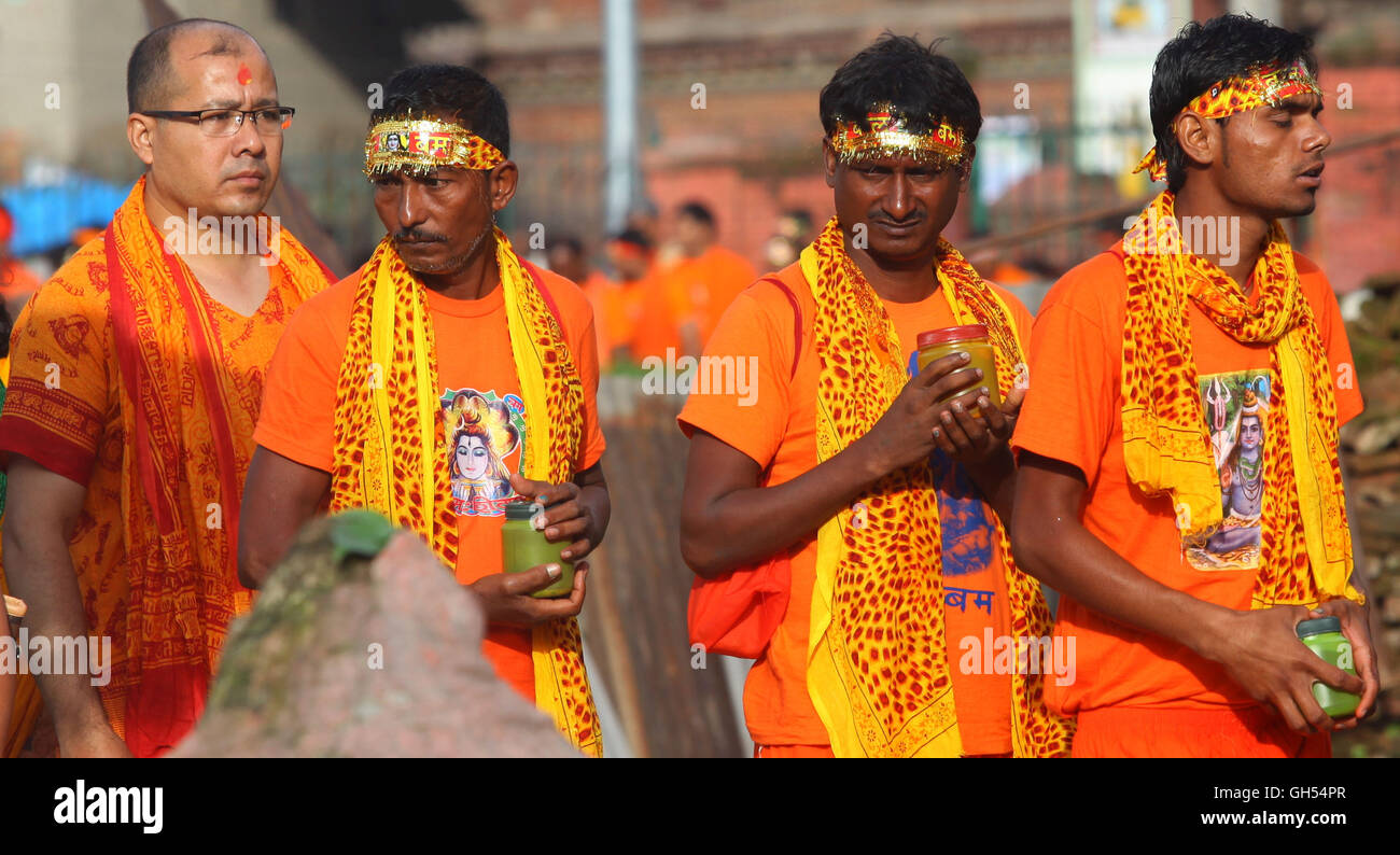 Bolbom hi-res stock photography and images - Alamy