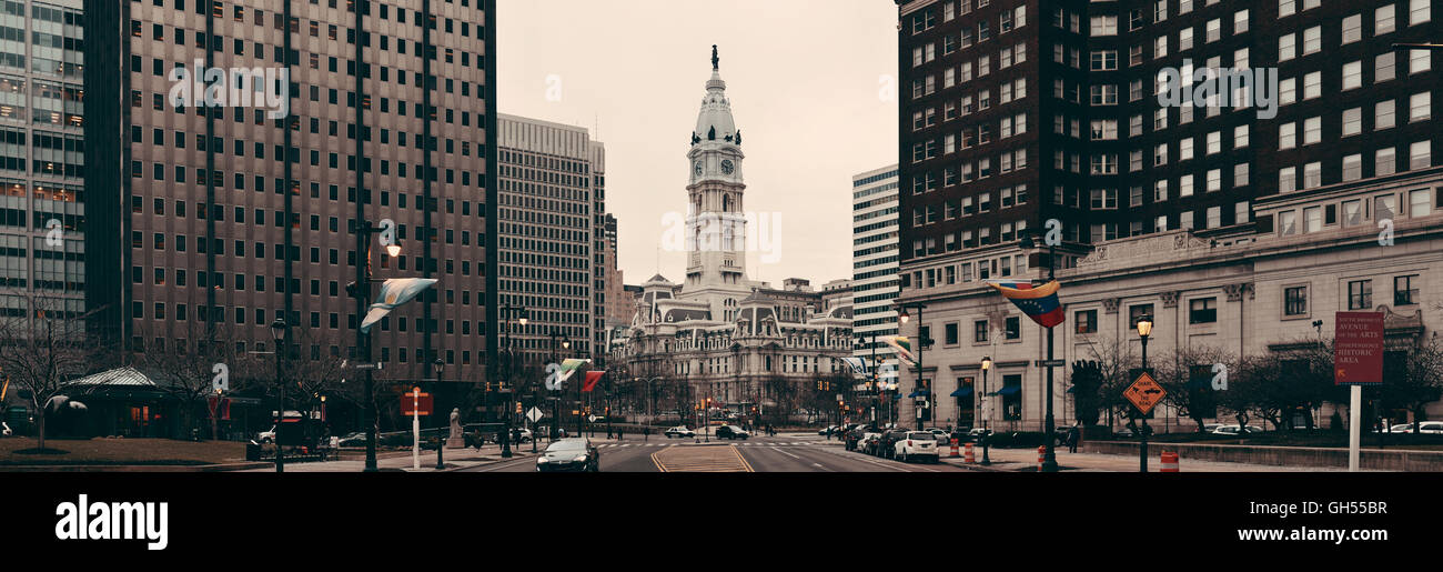 PHILADELPHIA, PENNSYLVANIA - MAR 26: City street view with urban ...