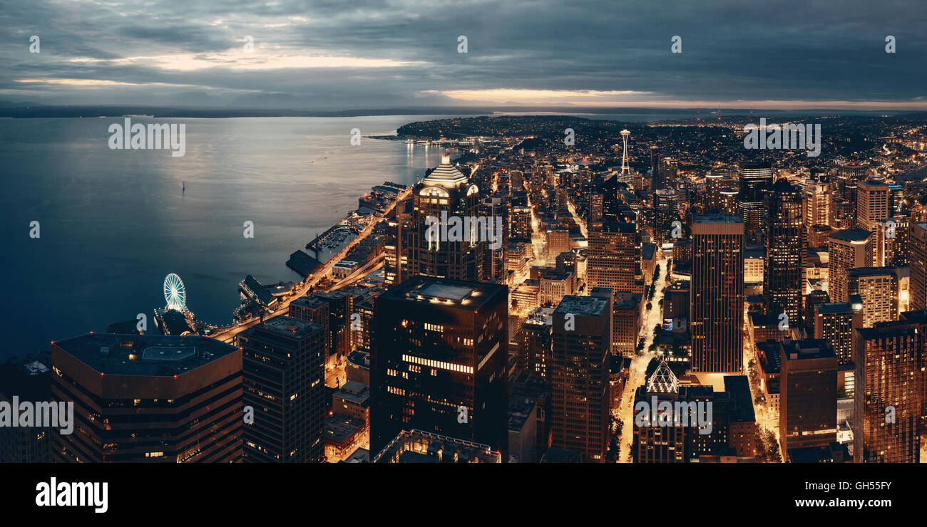 Seattle rooftop panorama view with urban architecture at night Stock ...