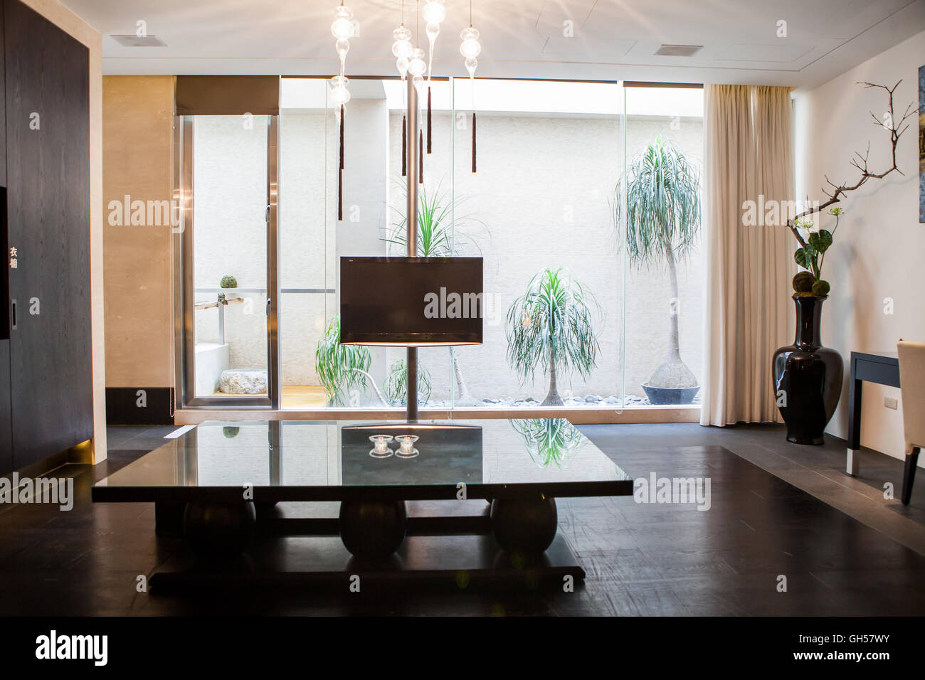 Star Design Hotel in Taichung Stock Photo - Alamy