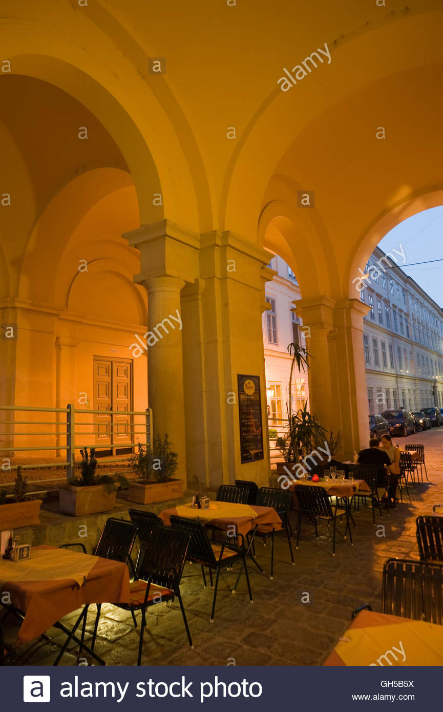Wien Gasthaus High Resolution Stock Photography and Images - Alamy