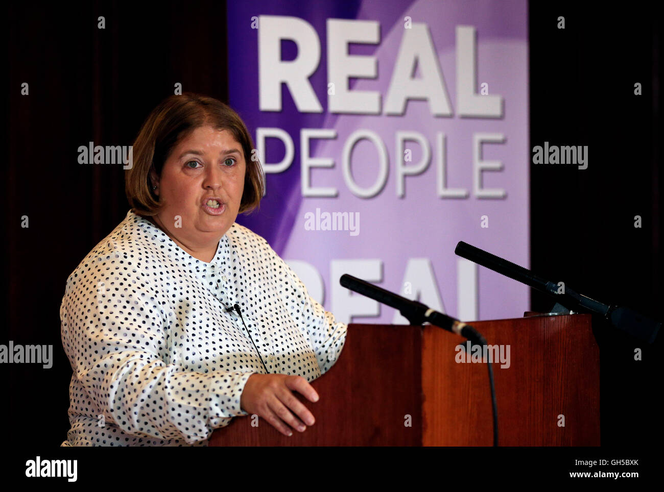 Lisa duffy hi-res stock photography and images - Alamy