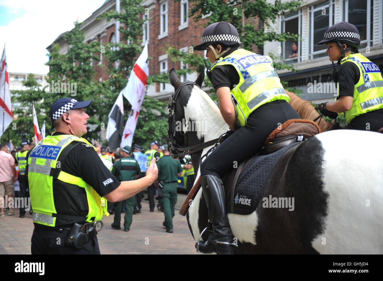 Far right group edl english defence league hi-res stock photography and ...