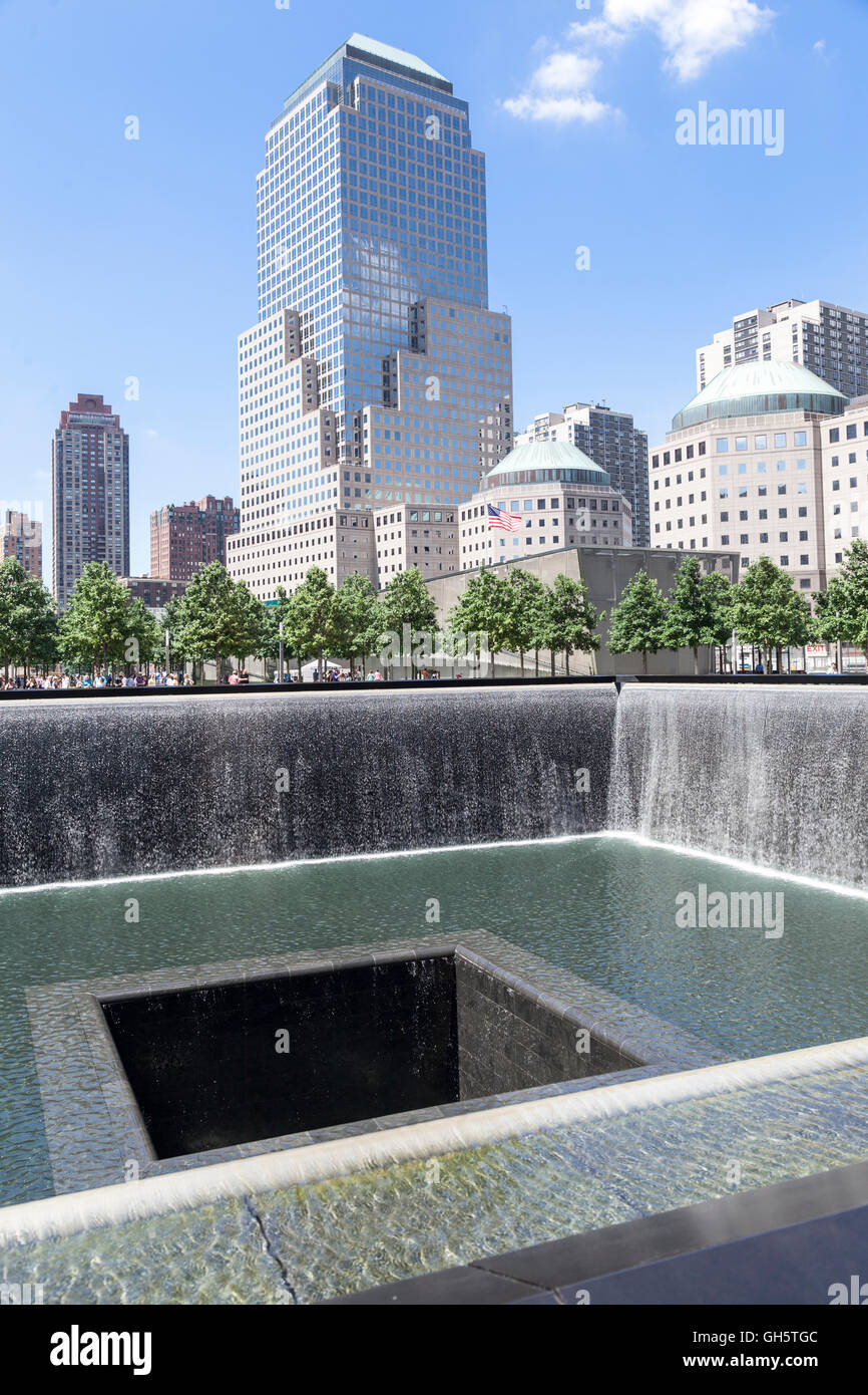Freedom Tower 911 Memorial New York City Stock Photo - Alamy