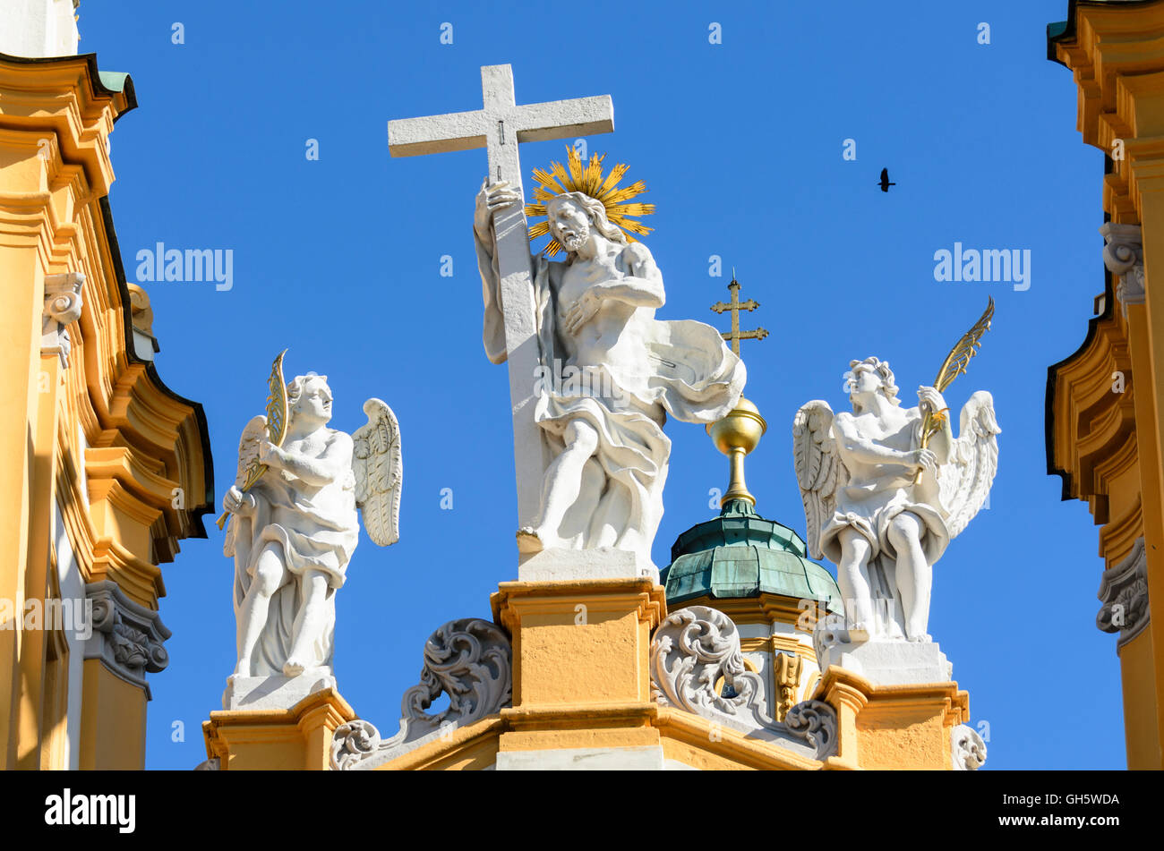 Melk: Melk Abbey monastery: Tower of church and monumental statue of ...