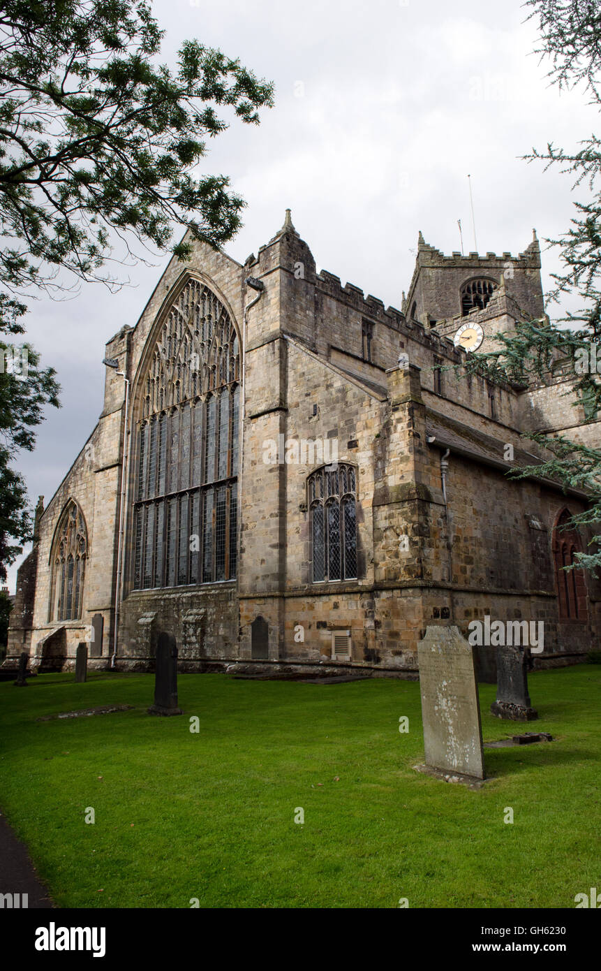 cartmel priory cumbria Stock Photo - Alamy