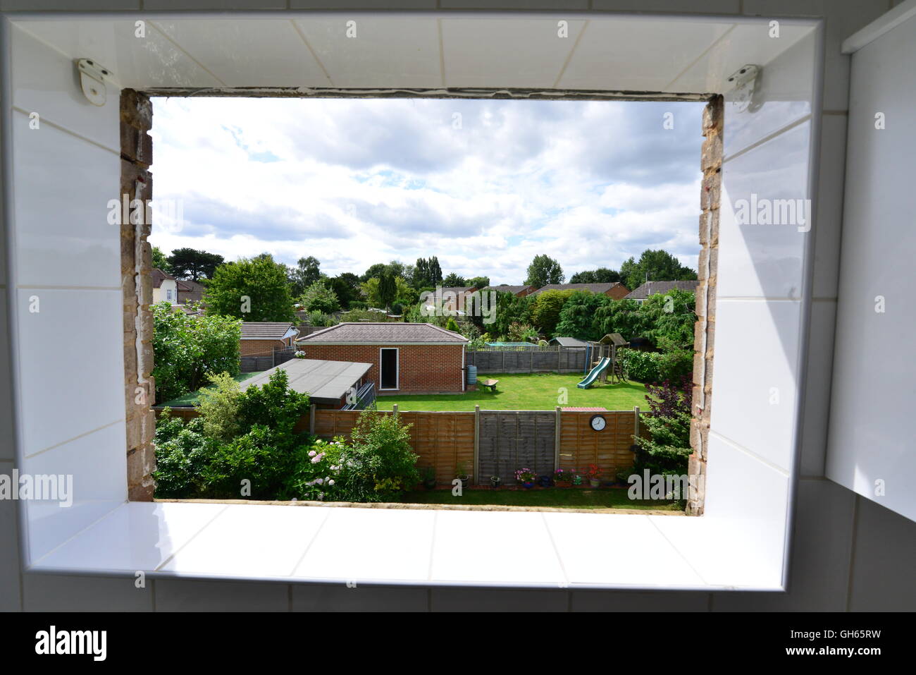 Windowless hi-res stock photography and images - Alamy