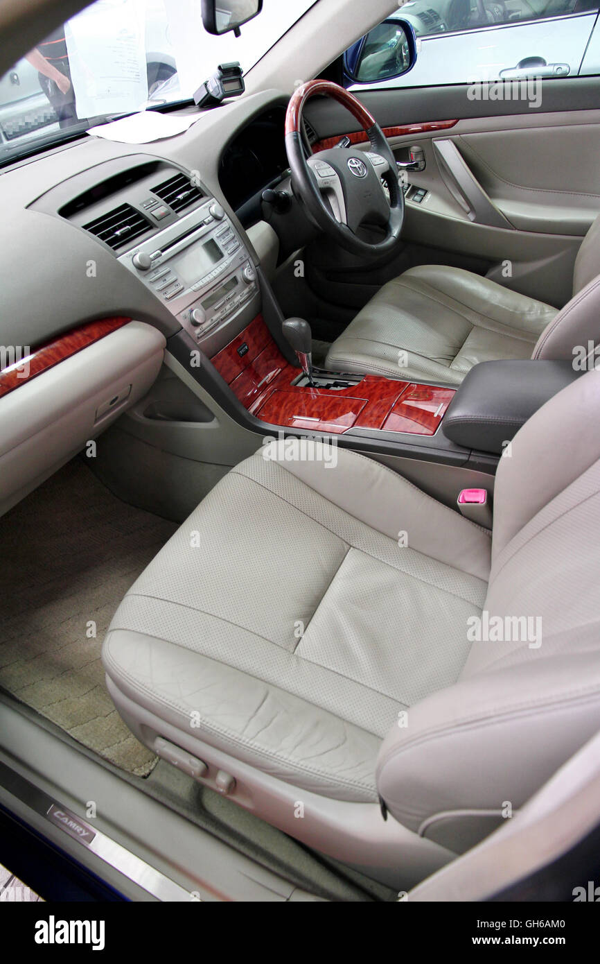 Truck cab interior hi-res stock photography and images - Alamy