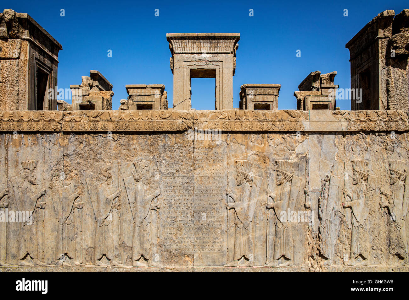 Persepolis relief guards hi-res stock photography and images - Alamy