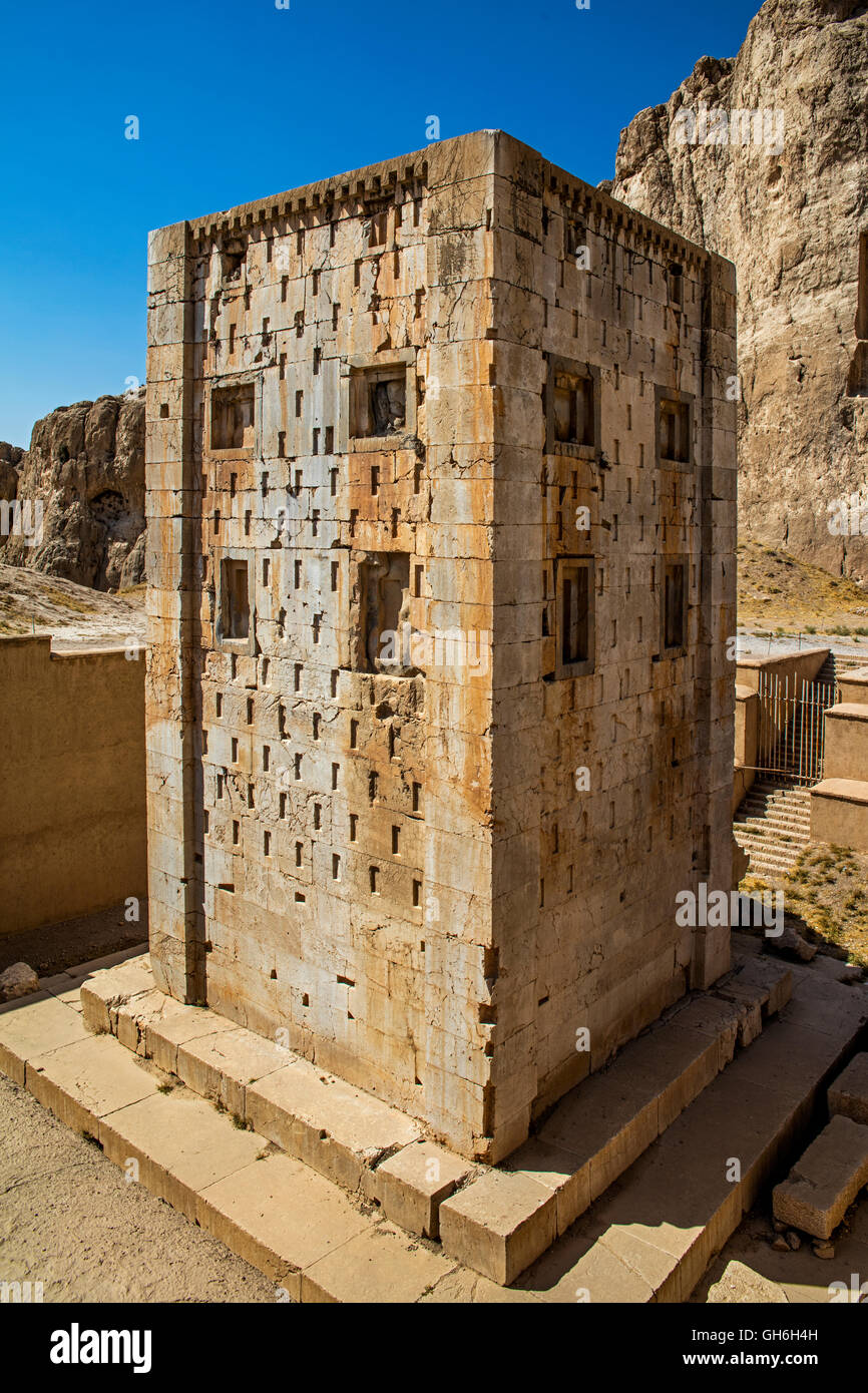 Cube of zoroaster hi-res stock photography and images - Alamy