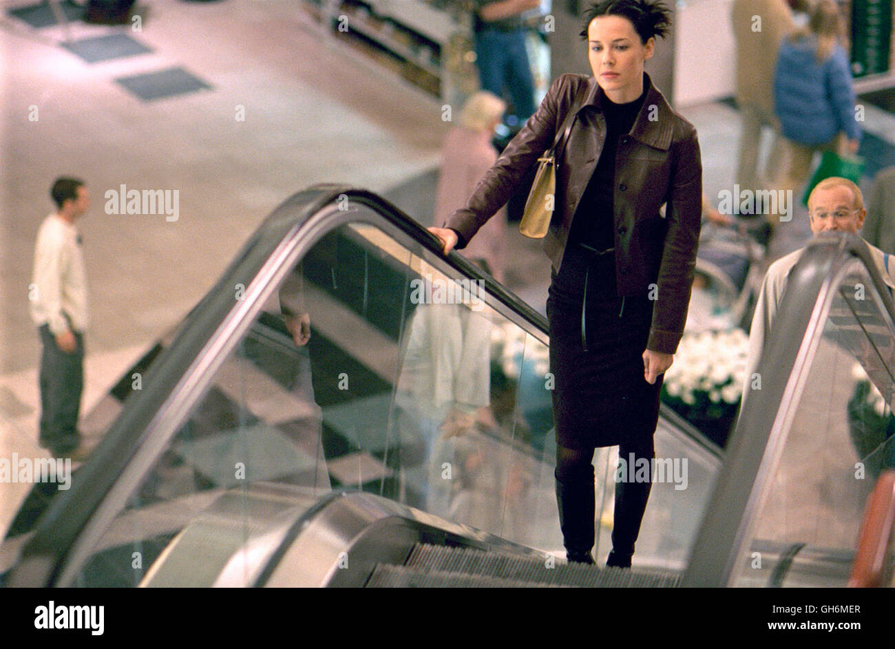 ONE HOUR PHOTO / One Hour Photo USA 2002 / Mark Romanek Nina Yorkin ...