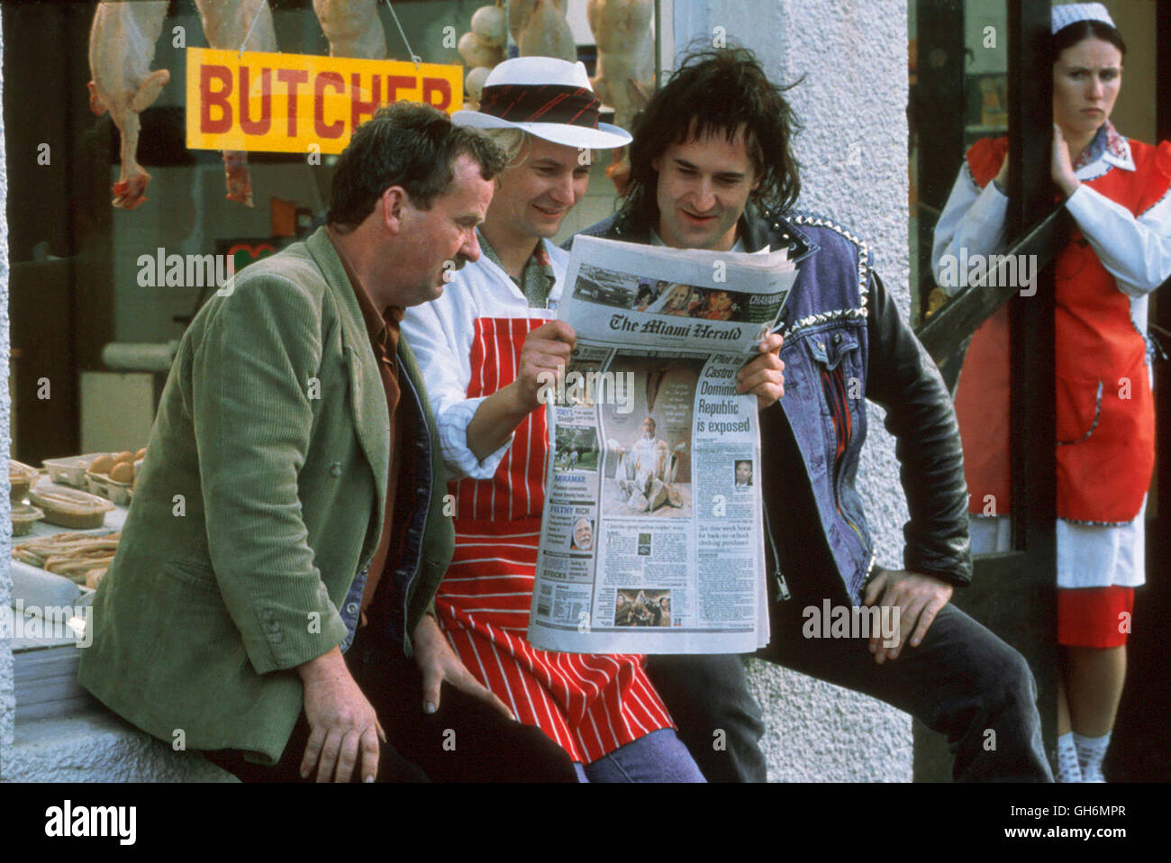 THE CLOSER YOU GET / American Women UK 2001 / Aileen Ritchie Szene ...