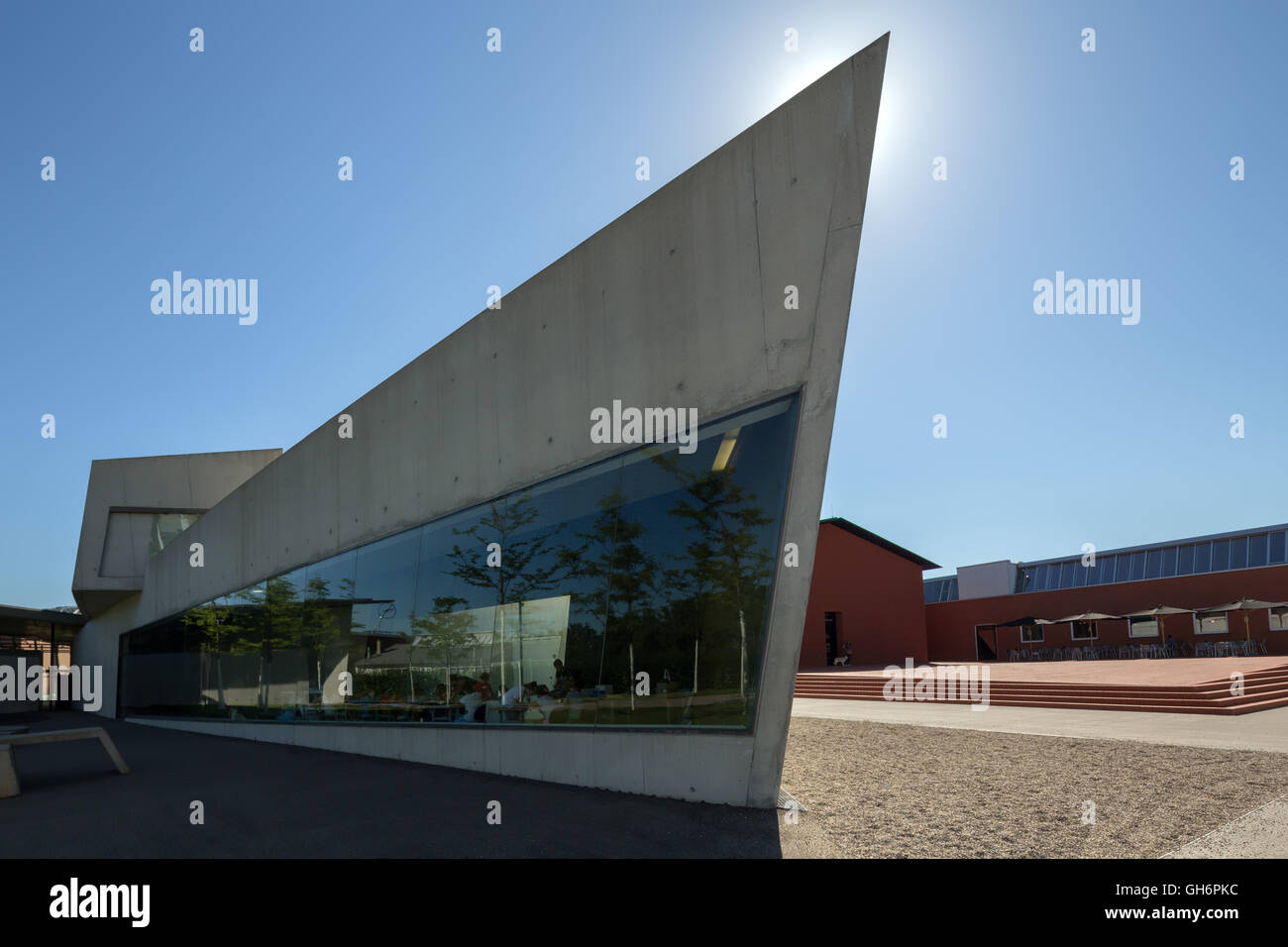 Fire Station by architect Zaha Hadid. Vitra Campus, Weil am Rhein ...