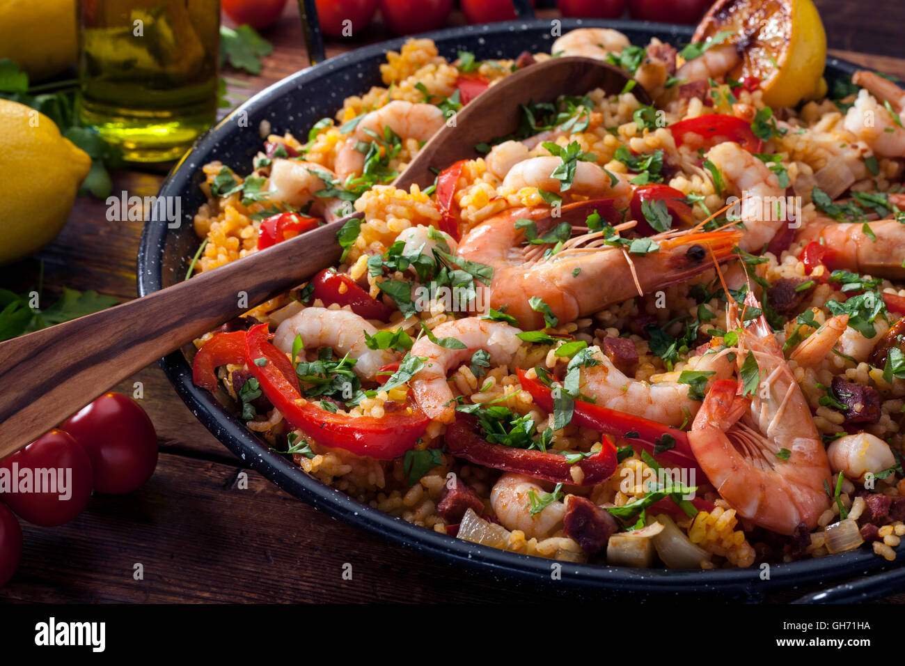 Smoked tiger prawns hi-res stock photography and images - Alamy