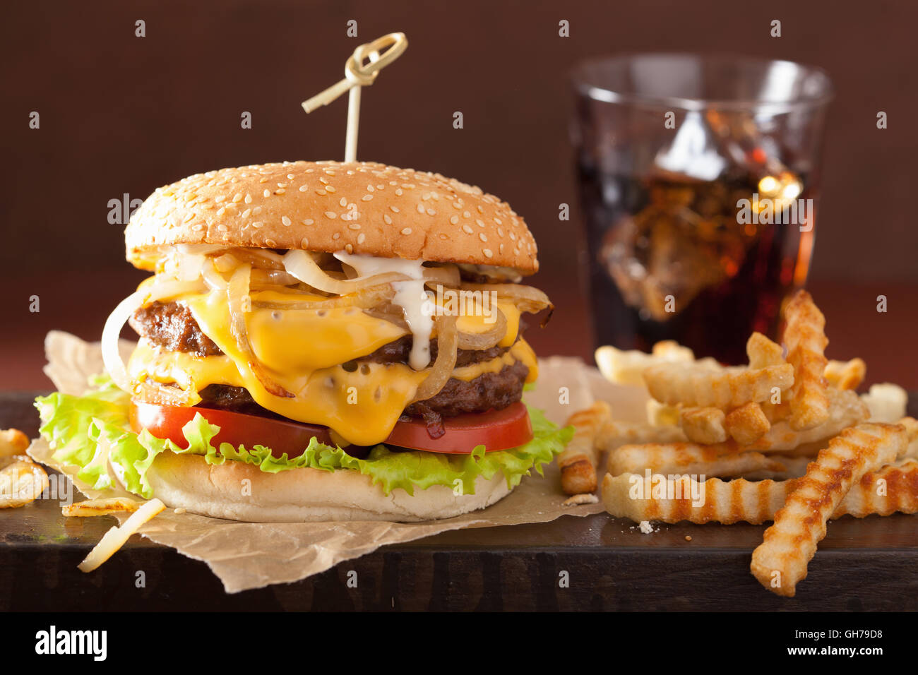 Double cheeseburger hi-res stock photography and images - Alamy