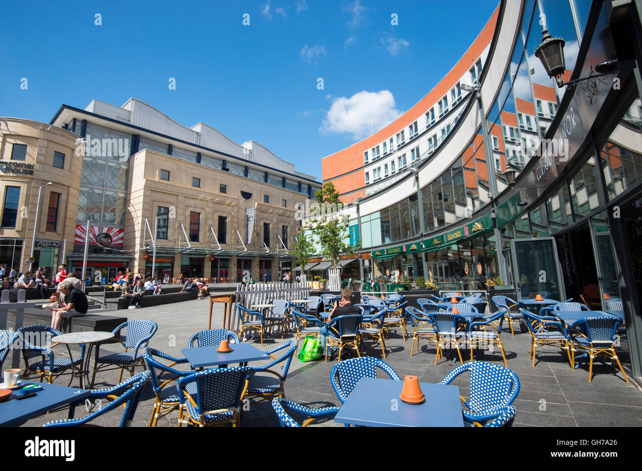Bars in nottingham hi-res stock photography and images - Alamy