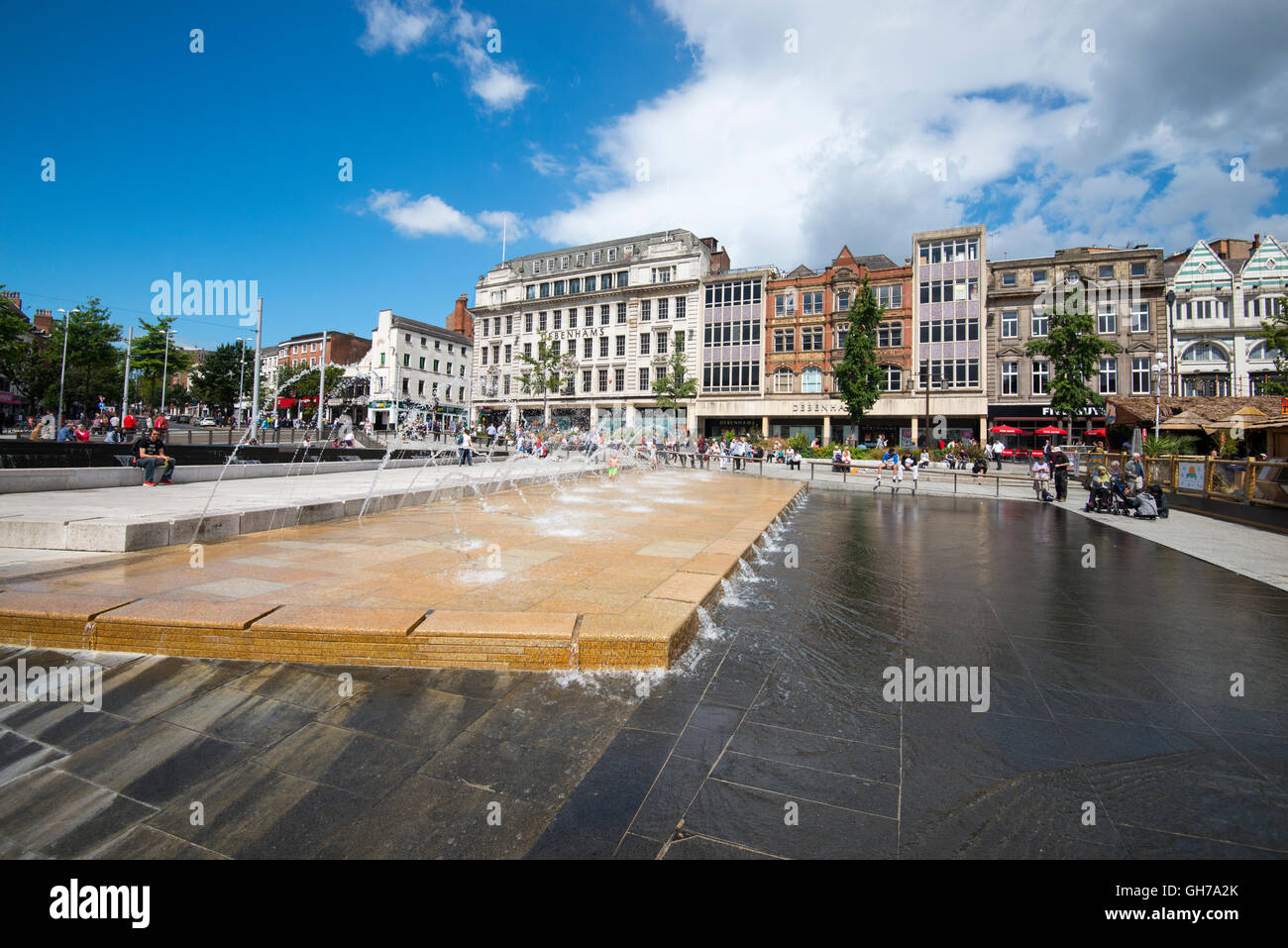 Fountains in the Market Square of Nottingham City, Nottinghamshire ...