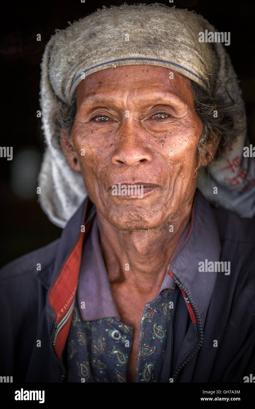 Ata tribe hi-res stock photography and images - Alamy