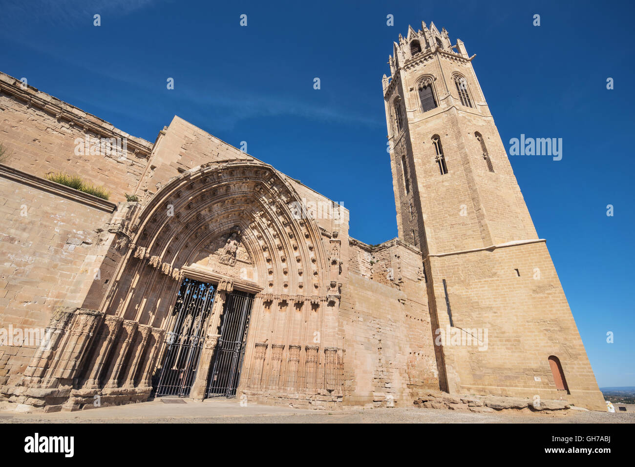 La Seu Vella cathedral in Lleida, Catalonia, Spain Stock Photo - Alamy