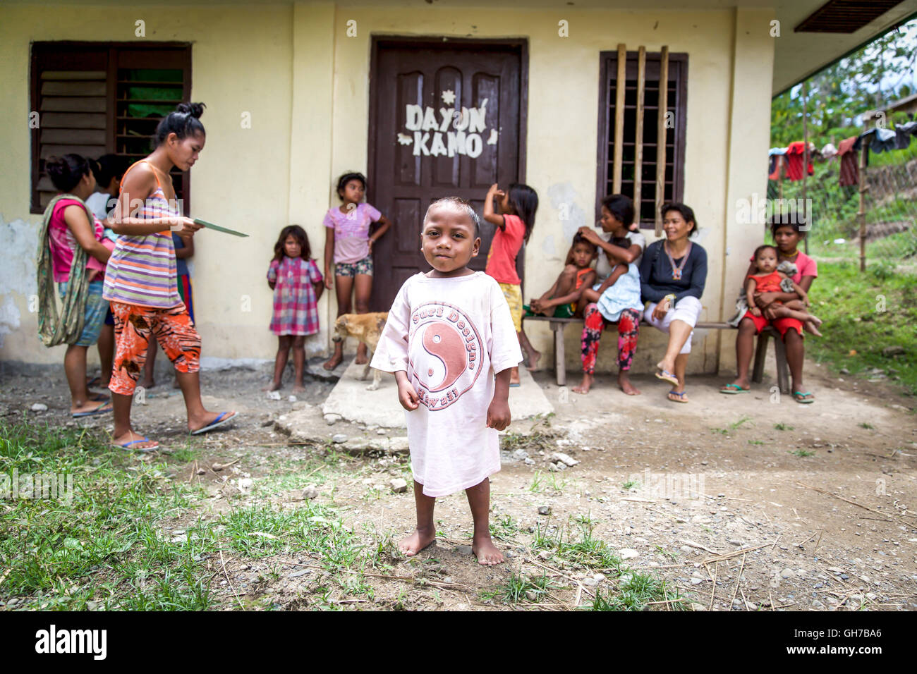 Ata tribe hi-res stock photography and images - Alamy