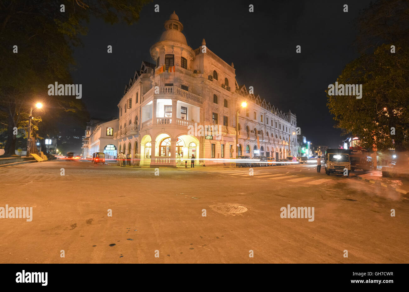 Front view of Queens hotel Kandy Stock Photo - Alamy