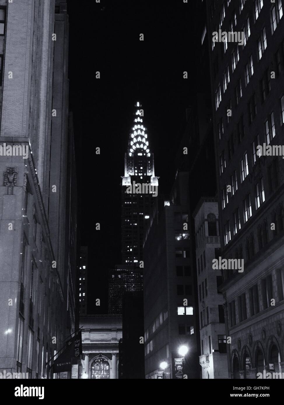 Chrysler building gargoyle new york hi-res stock photography and images ...