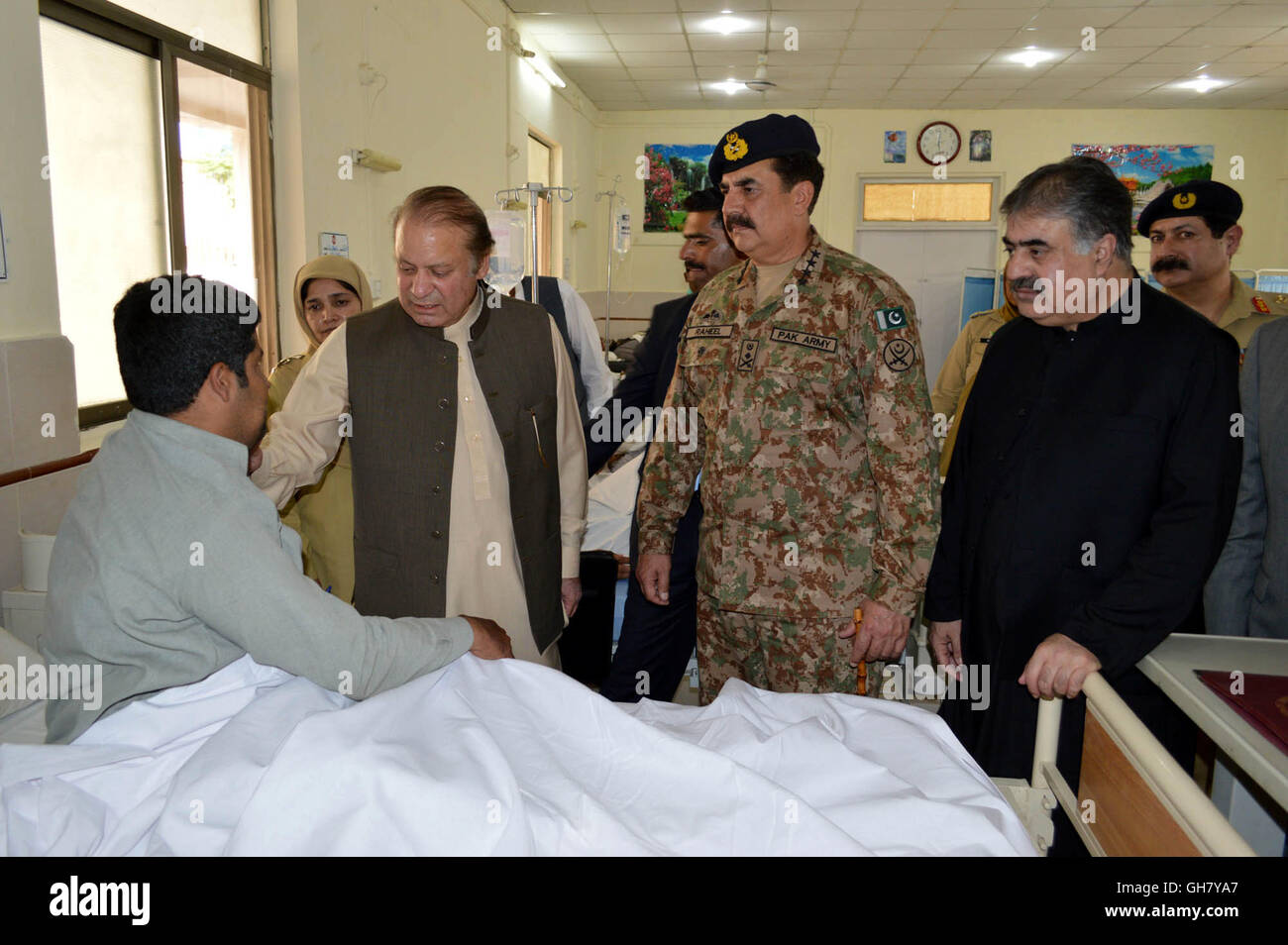 Quetta, Pakistan's Quetta. 8th Aug, 2016. Pakistani Prime Minister ...