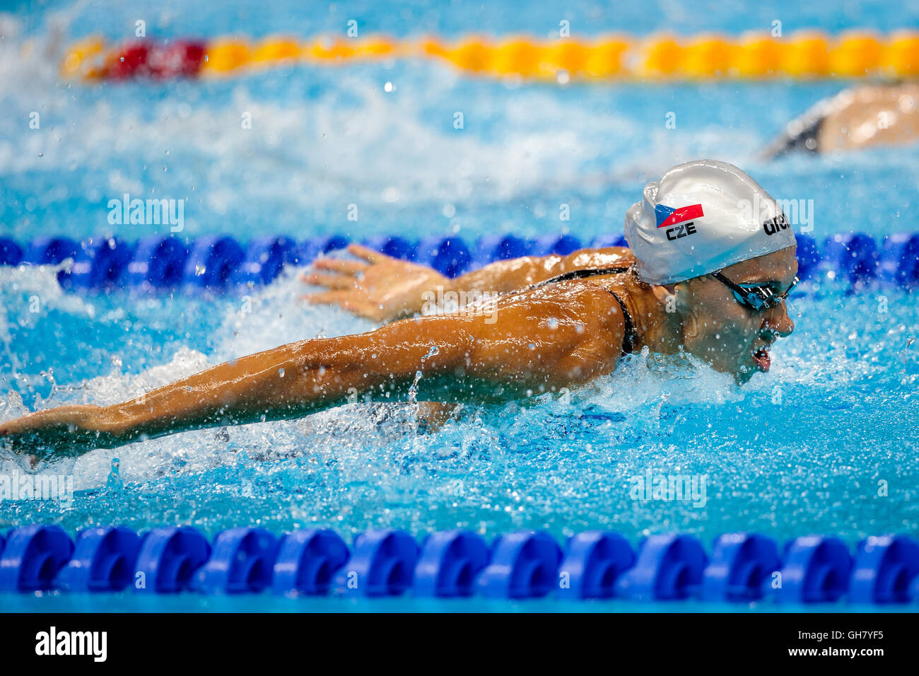 Womens 200m individual medley hi-res stock photography and images - Alamy