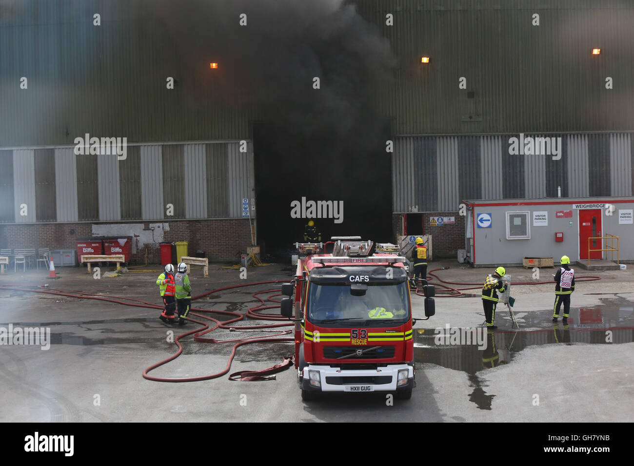 Incident command centre hi-res stock photography and images - Alamy