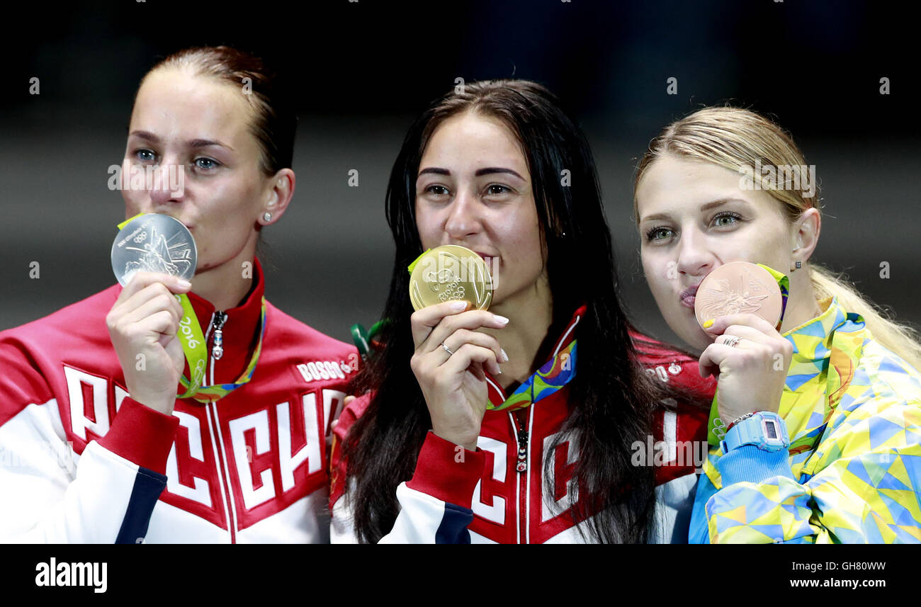 Fencing sabre final between hi-res stock photography and images - Alamy