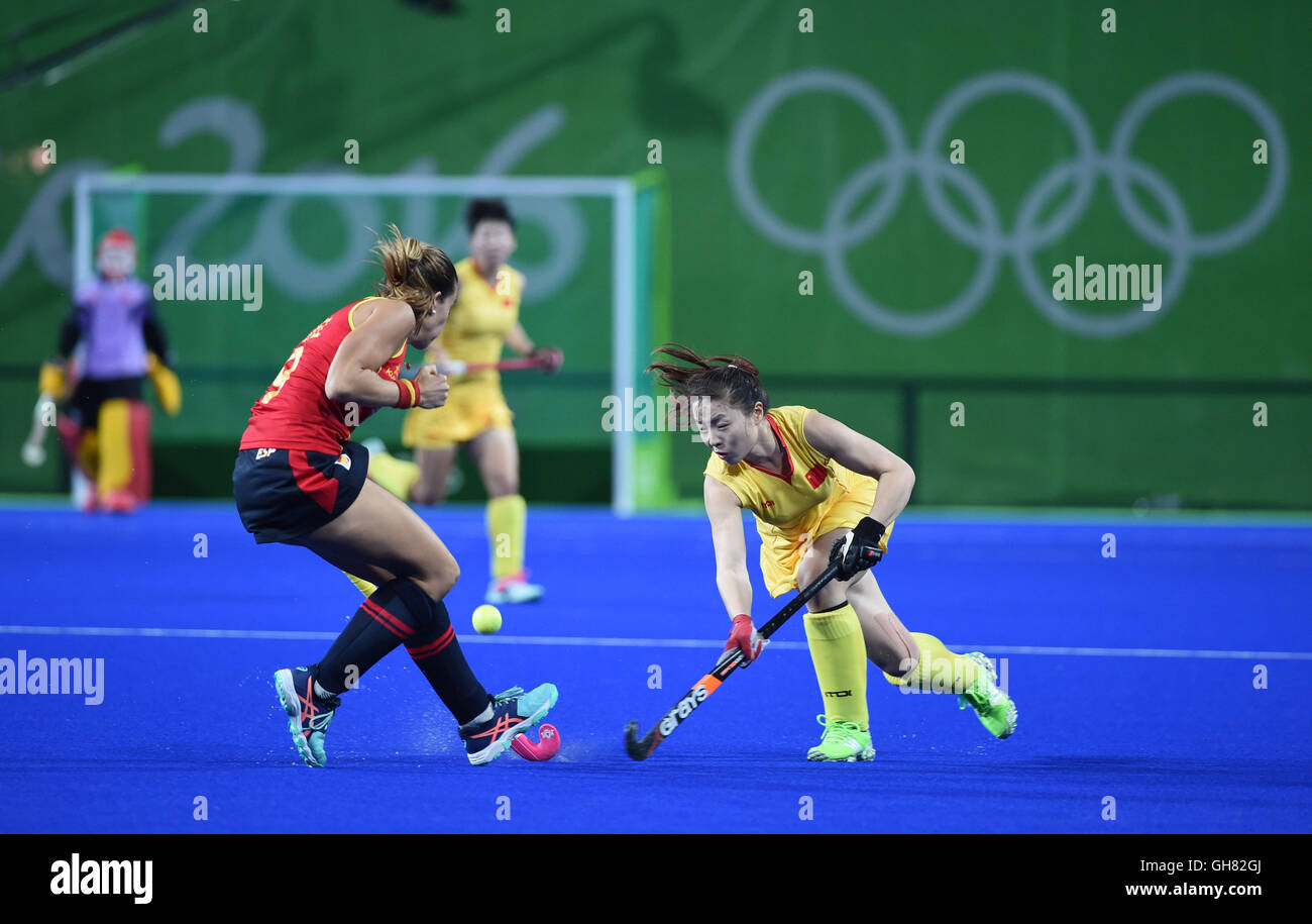 Rio de Janeiro, Brazil. 8th August, 2016. Peng Yang (R) of China ...