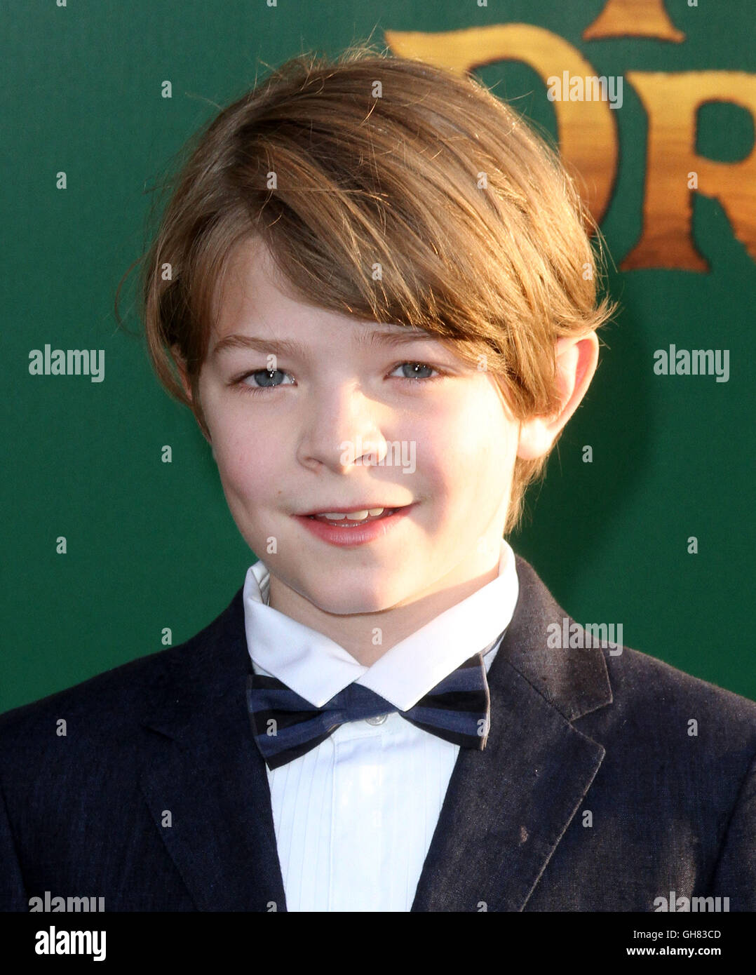 Oakes Fegley Stock Photos & Oakes Fegley Stock Images - Alamy