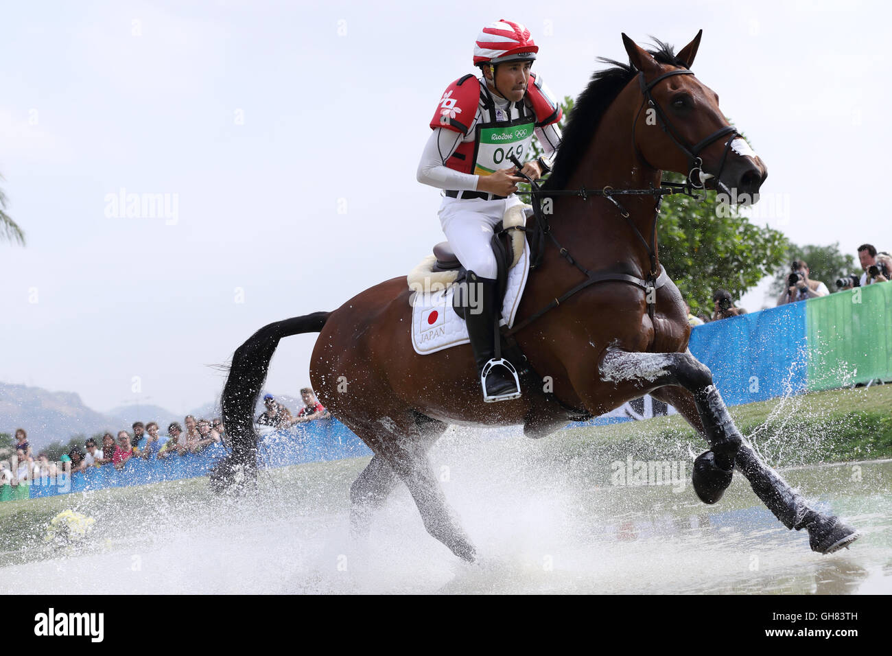 Sport olympics equestrian eventing hi-res stock photography and images ...