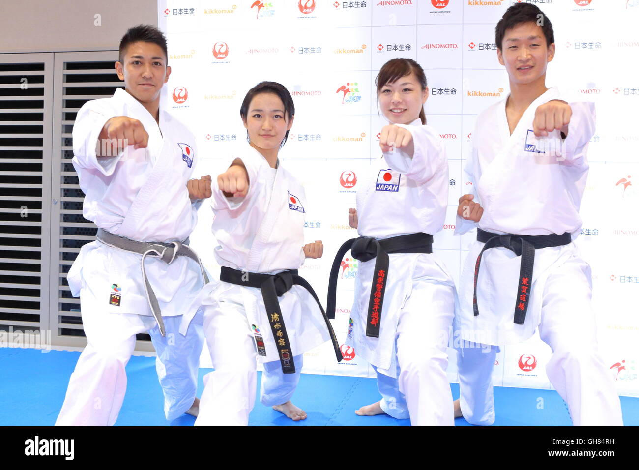 Ayumi uekusa hi-res stock photography and images - Alamy