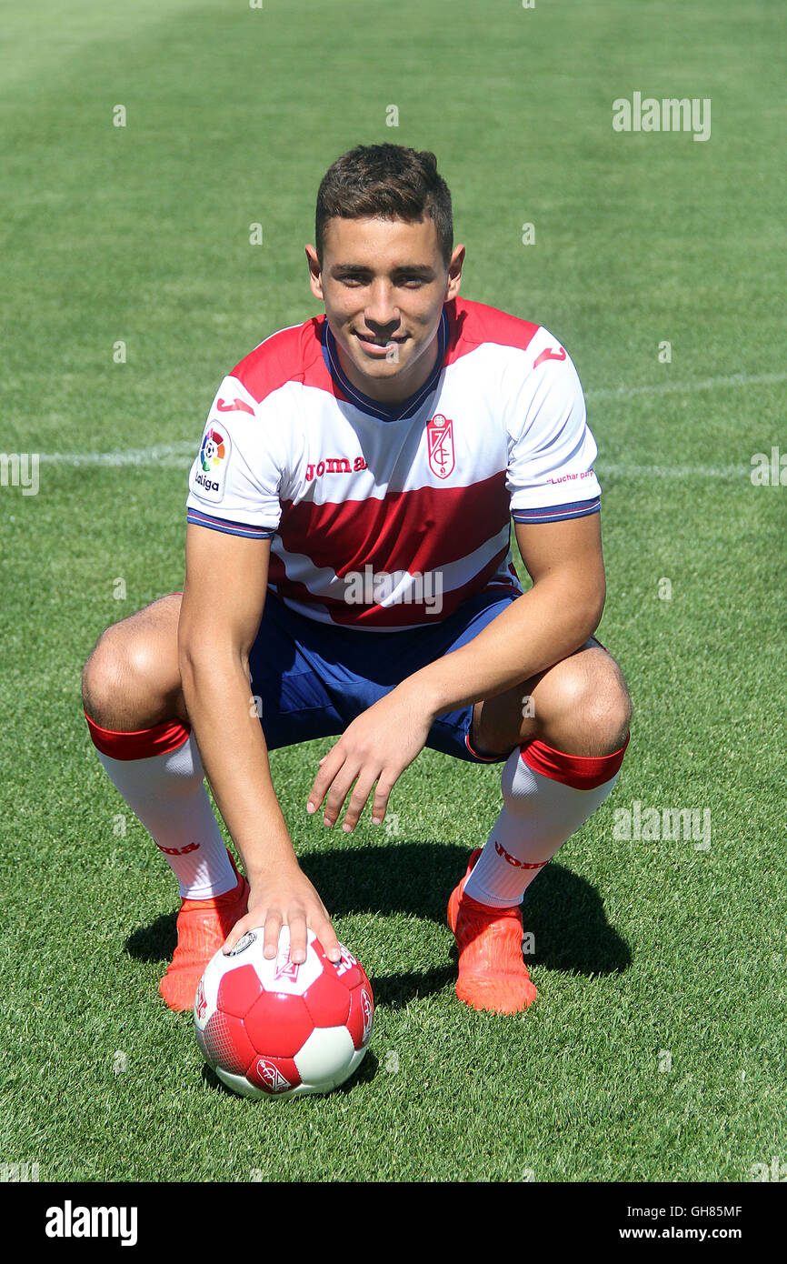 Granada, Spain. 08th Aug, 2016. Argentinian striker Ezequiel Ponce ...