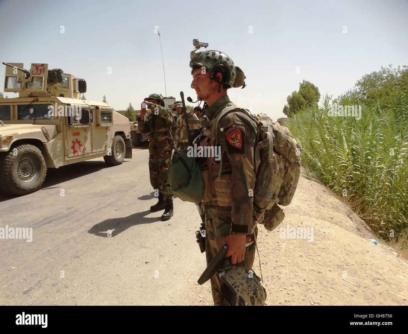 Helmand, Afghanistan. 9th Aug, 2016. Soldiers take part in a military ...