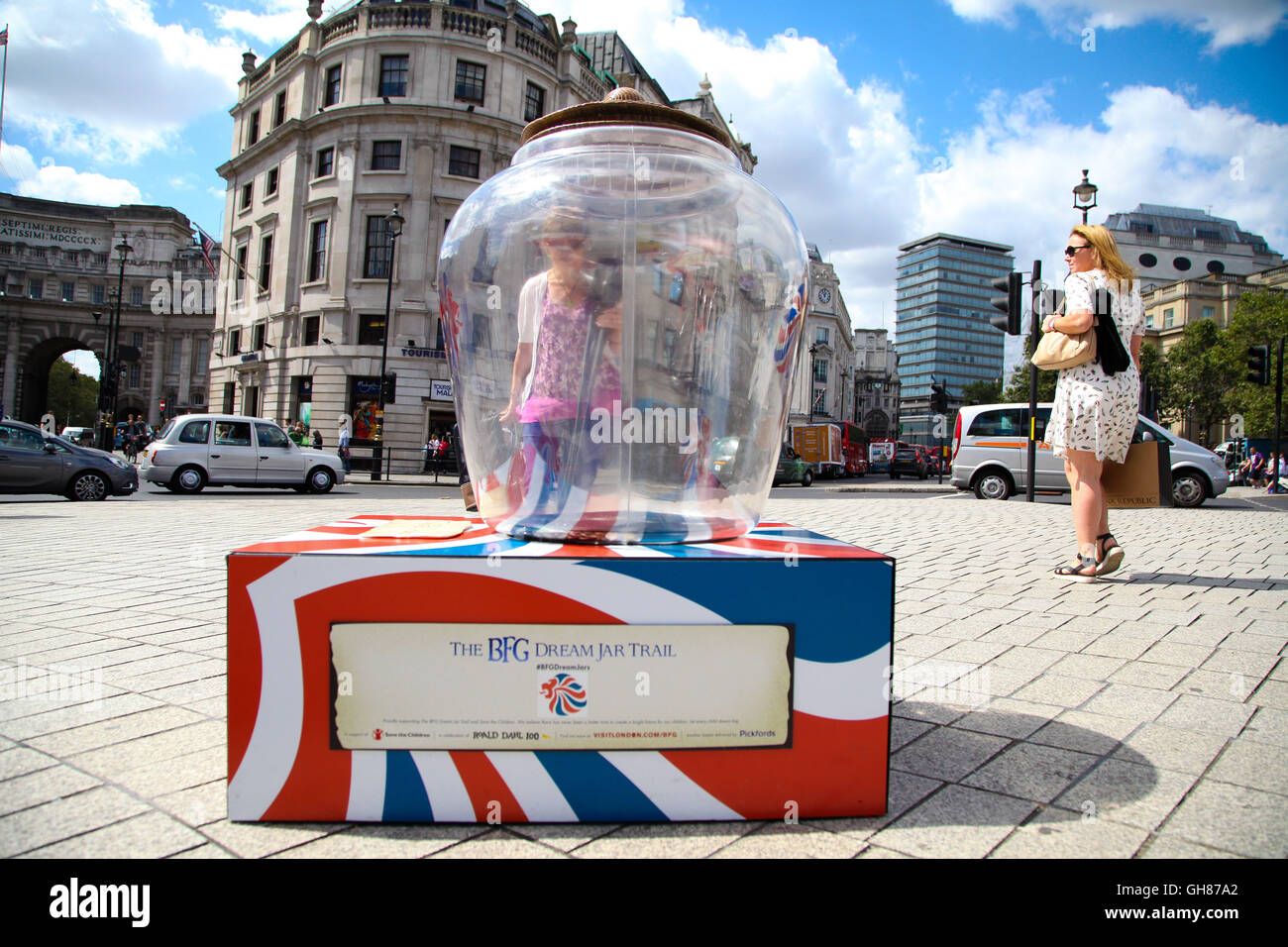 Bfg dream jar hi-res stock photography and images - Alamy