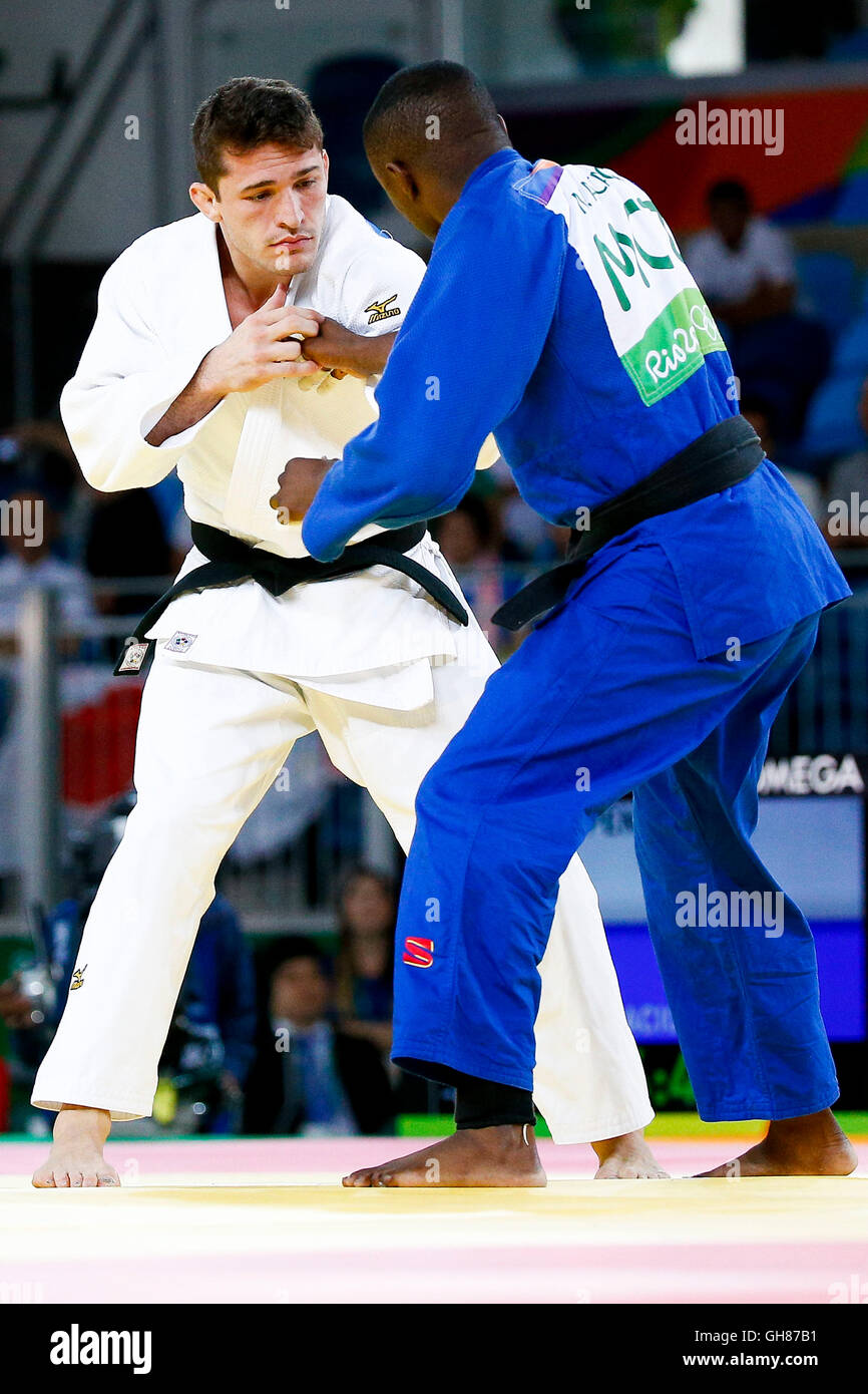 Rio de Janeiro, Brazil. 9th August, 2016.The Brazilian judoka Victor ...