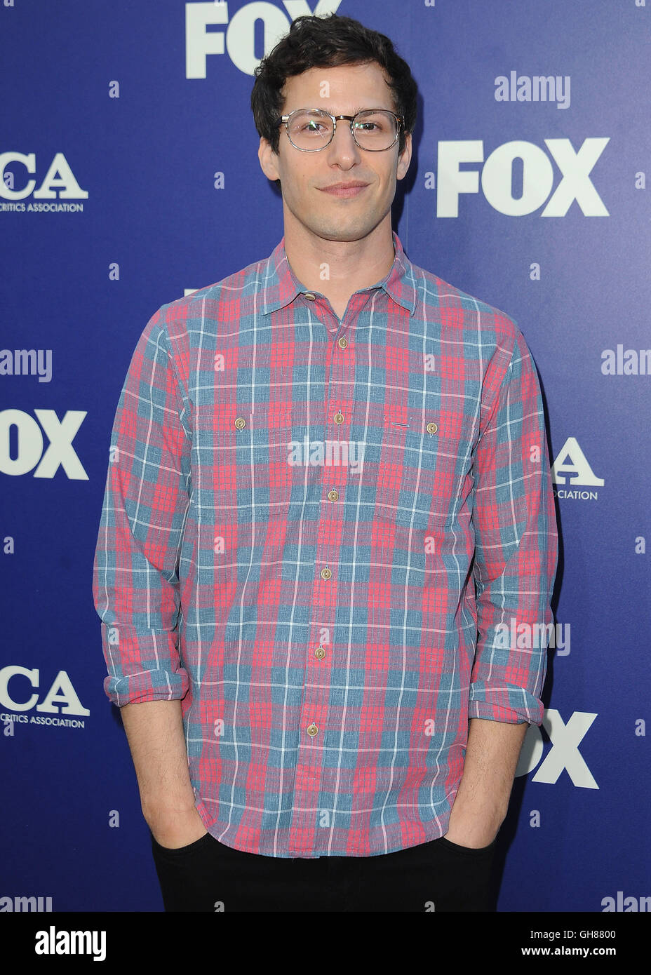 Andy samberg 2016 hi-res stock photography and images - Alamy